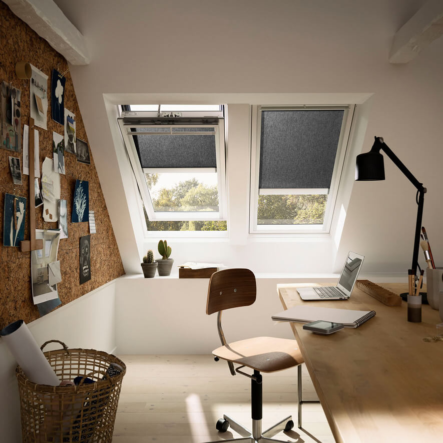 VELUX Dachfenster Rollos  perfekter Sichtschutz  JalouCity